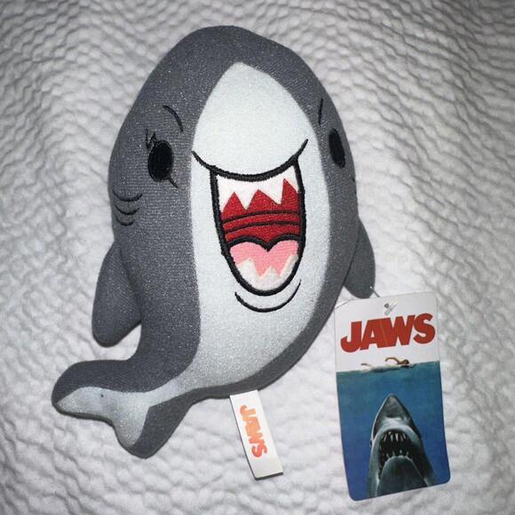 Toys | Nwt Jaws Shark Plush Toy Universal Studios Jaws Kawaii 8 New ...